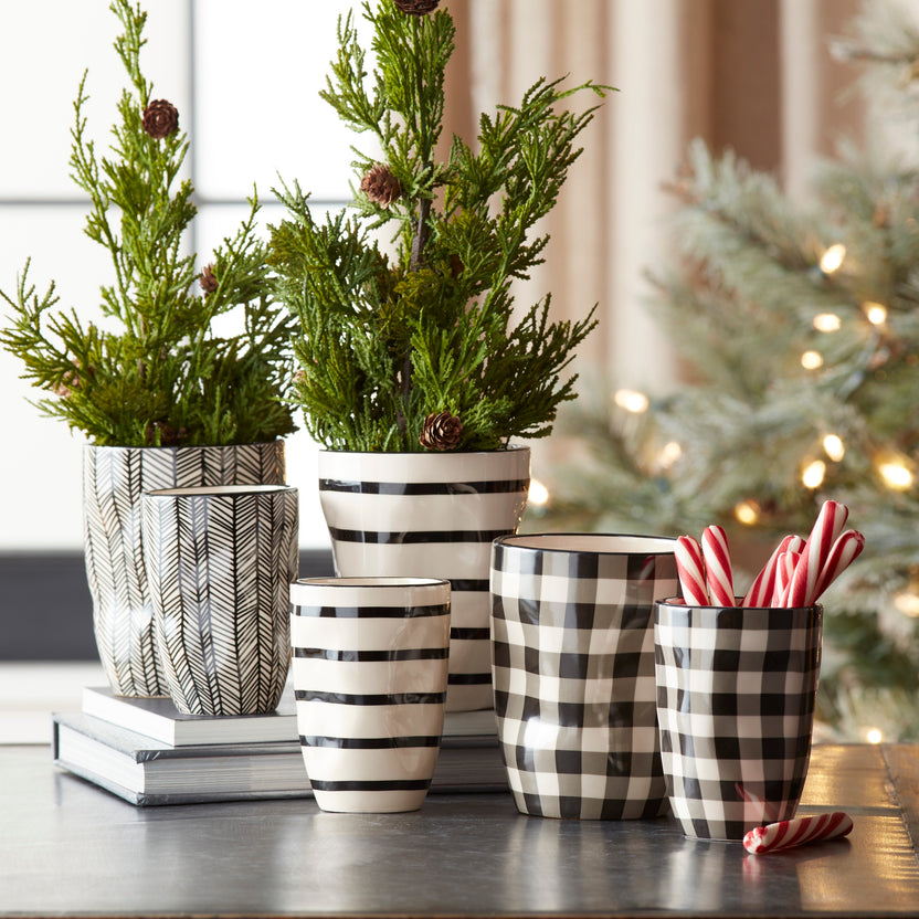 Unlit Northern Mixed Greens Wreath – Gasper Home & Garden